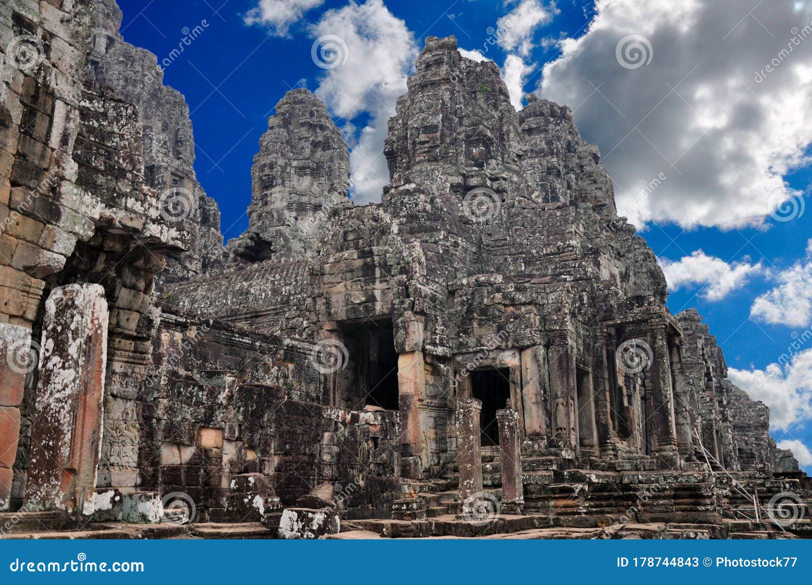 The Beautiful Castles of Cambodia Stock Image - Image of stone, reap ...