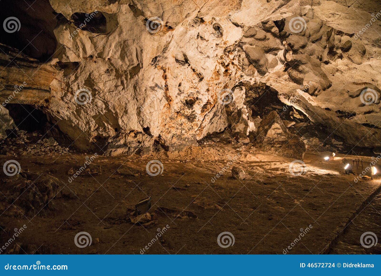 Beautiful cave stock photo. Image of magura, cave, rocks - 46572724