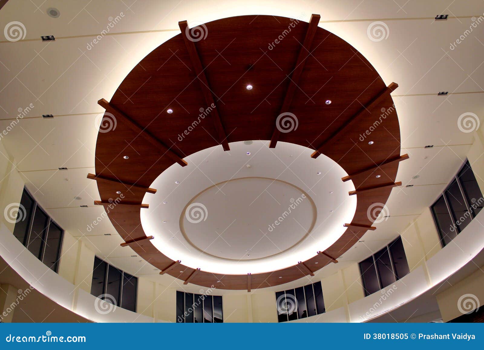 Beautiful ceiling in Mall stock image. Image of lighting - 38018505