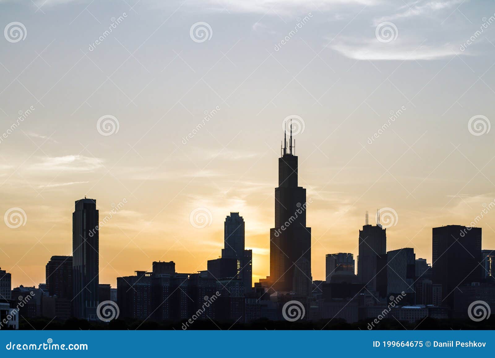 Beautiful Chicago Skyline at Sunset Stock Image - Image of landmark ...