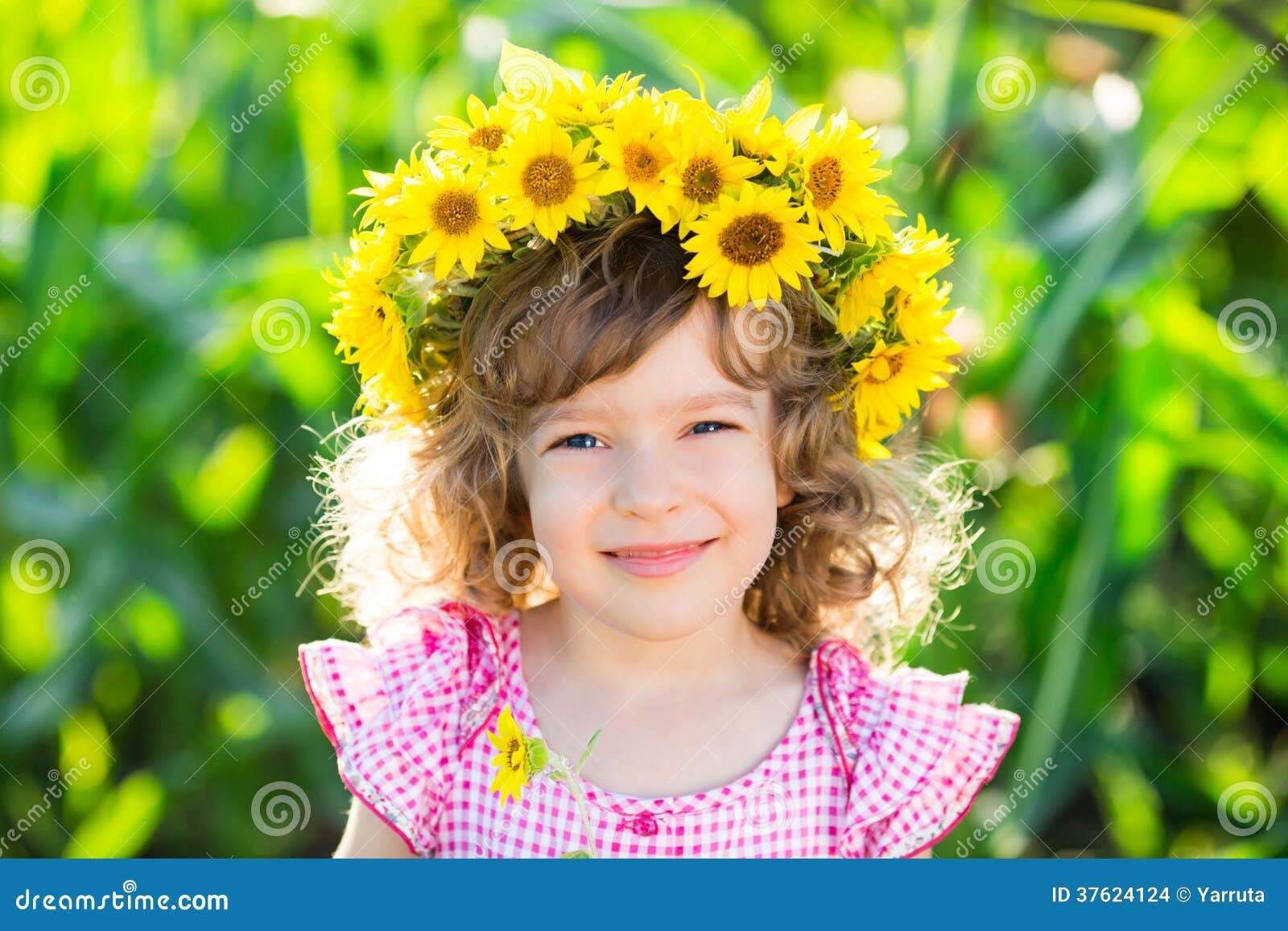 Beautiful child stock photo. Image of people, play, concept - 37624124