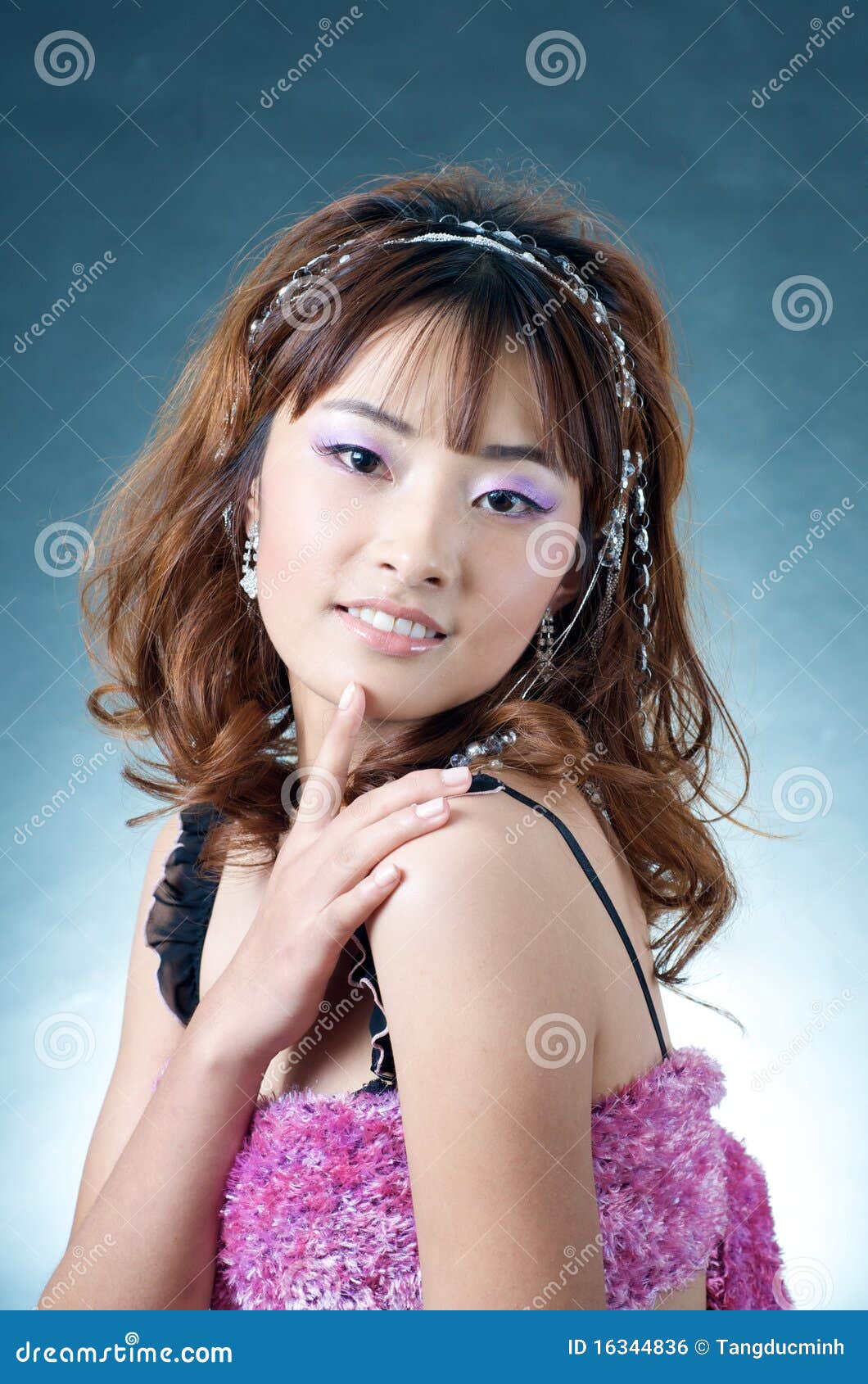 Beautiful Chinese Girl Smiling Stock Photo - Image of beauty, ethnicity ...