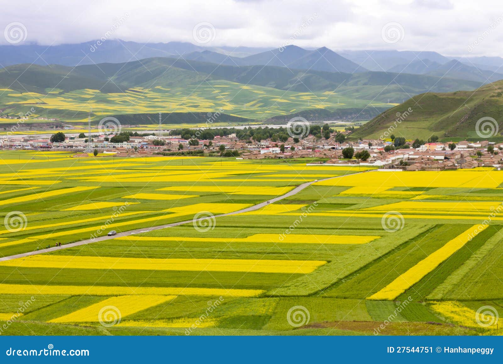 Beautiful Chinese Rural Scenery Stock Image - Image of china, crop ...