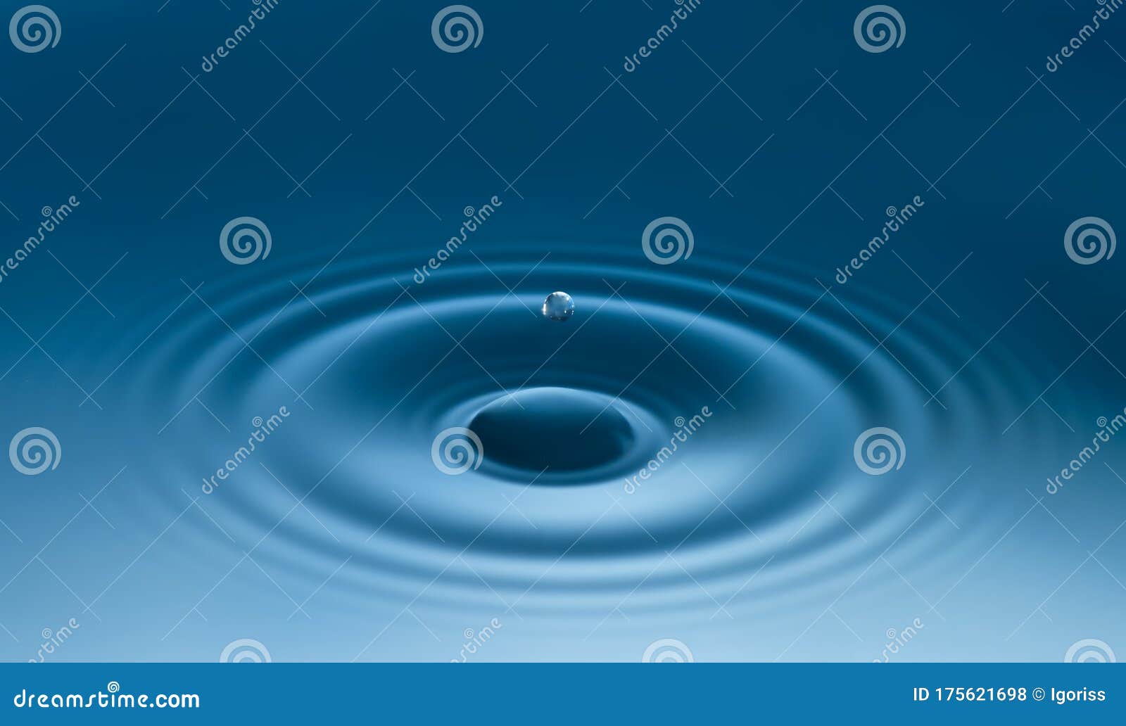 Beautiful Circle Ripples and Falling Water Drop. Stock Photo - Image of ...