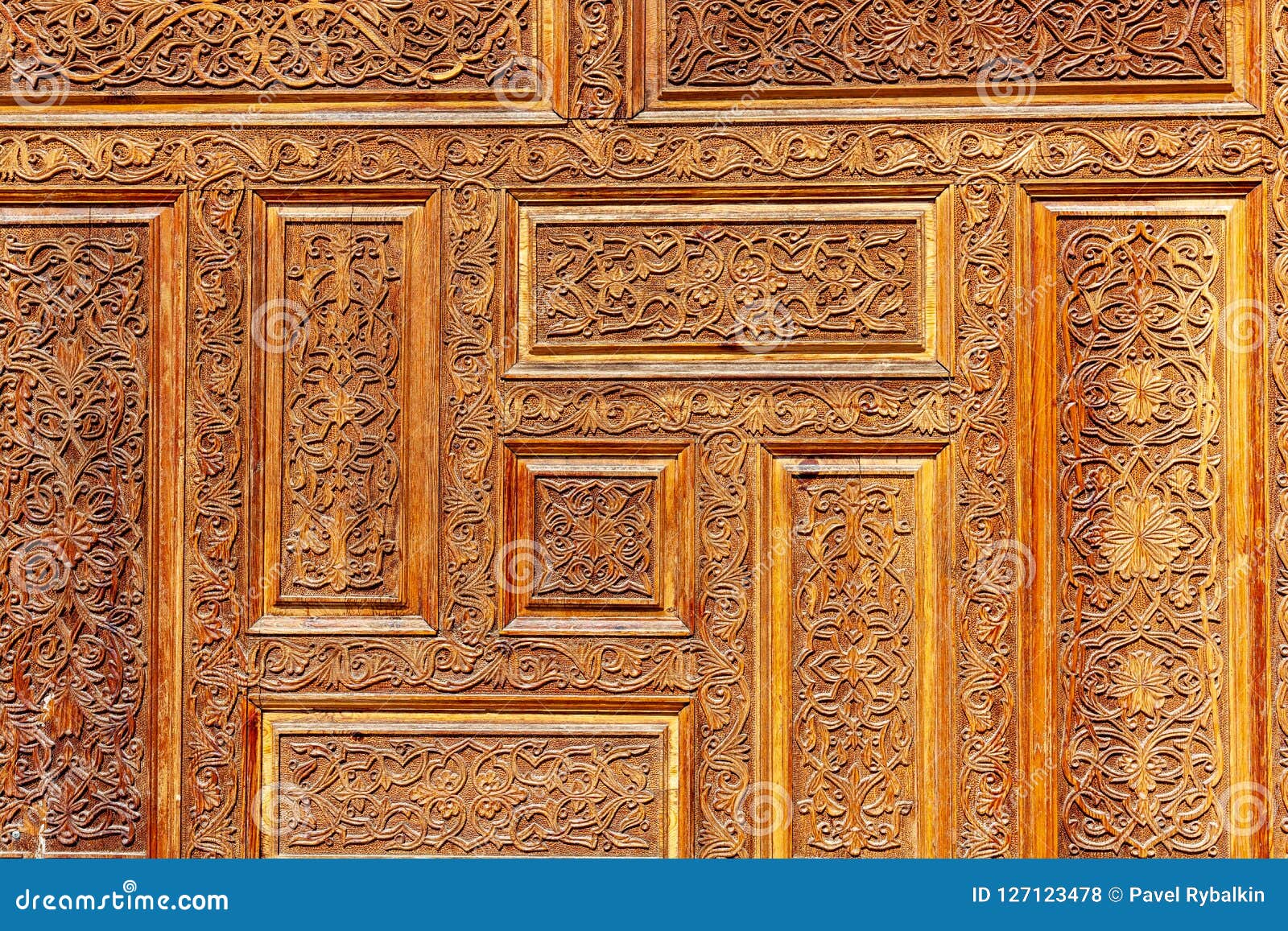 Arabic wood carving stock photo. Image of decoration - 127123478