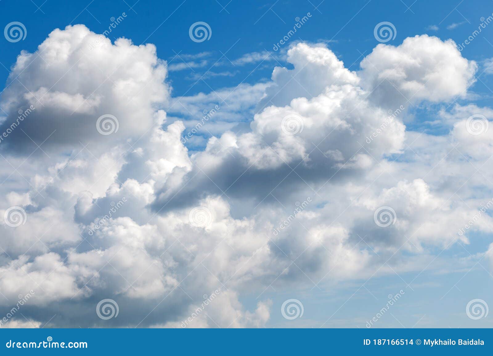 Beautiful Clouds Movement on the Sky, White Clouds Background Stock ...