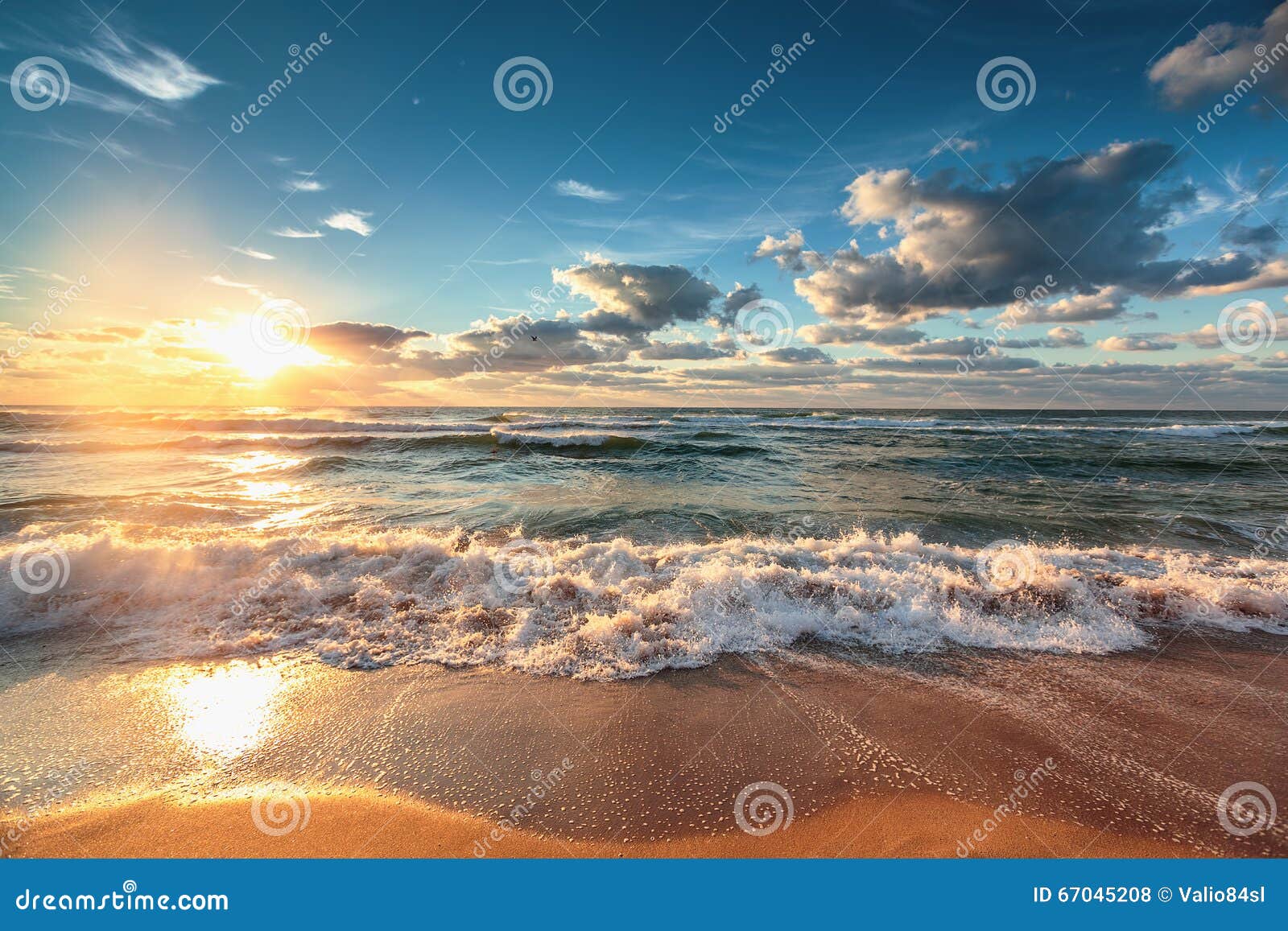 Beautiful Cloudscape Over the Sea Stock Photo - Image of beautiful ...