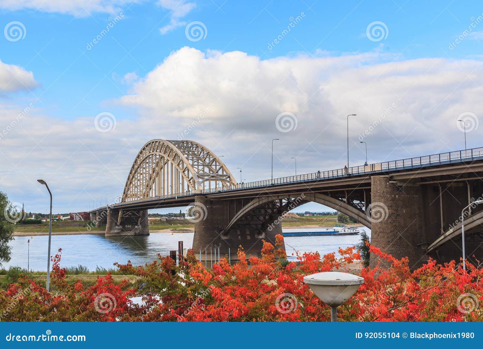 Beautiful Construction of Waal Bridge Over River at Nijmegen Stock ...