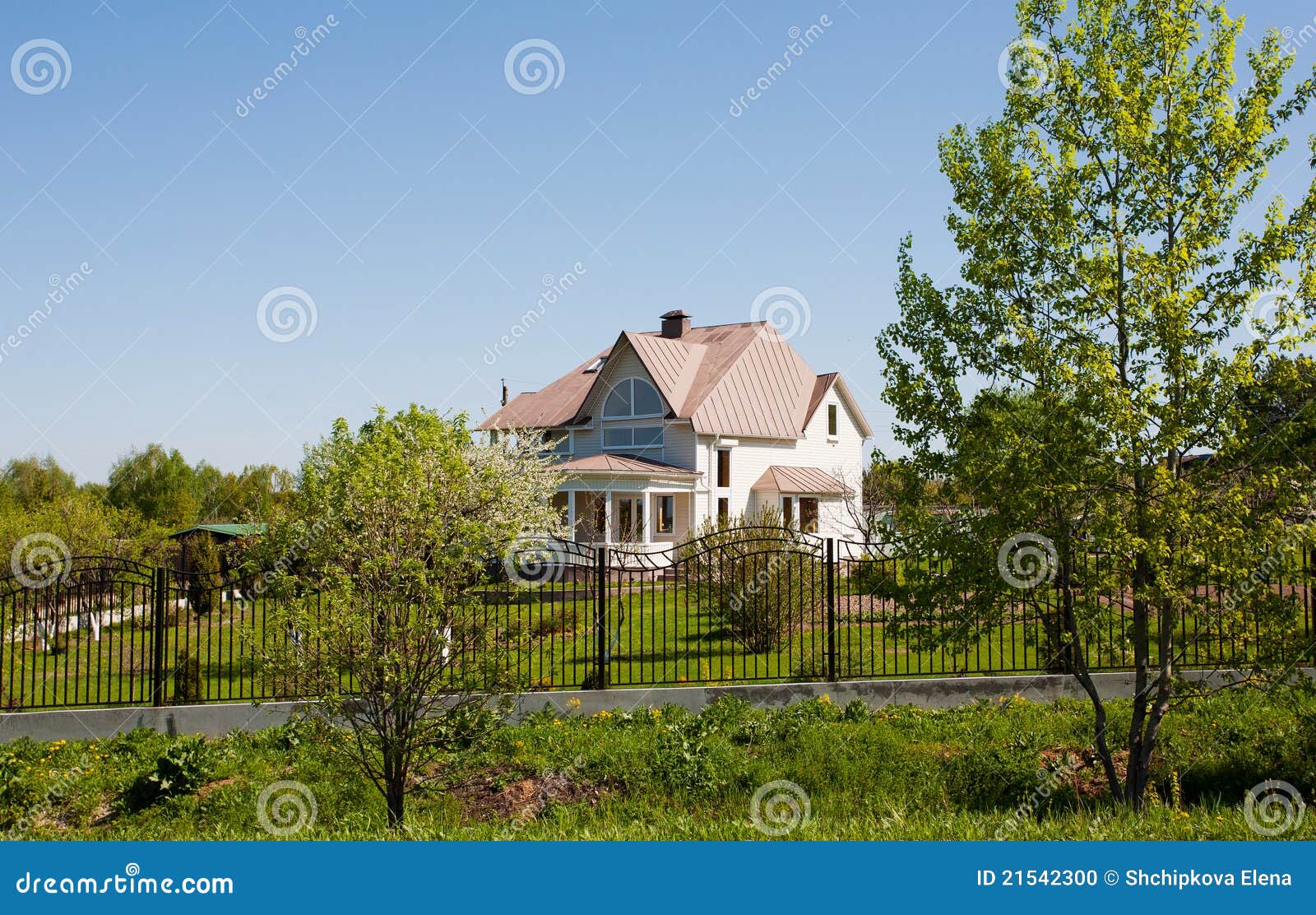 Beautiful country house stock photo. Image of solar, estate - 21542300