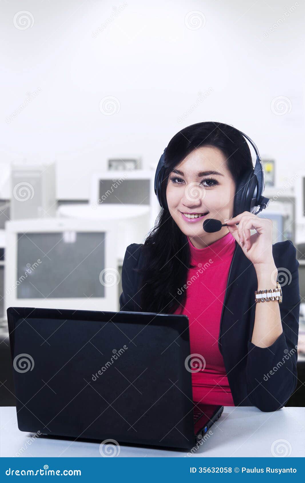 Beautiful customer service stock photo. Image of japanese - 35632058