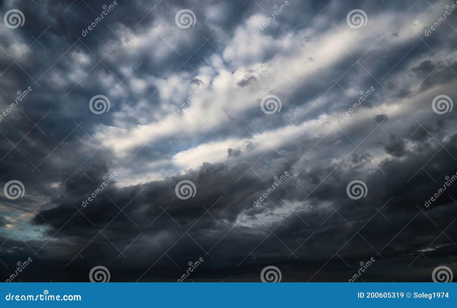 Beautiful Dark Dramatic Sky with Stormy Clouds Stock Image - Image of ...