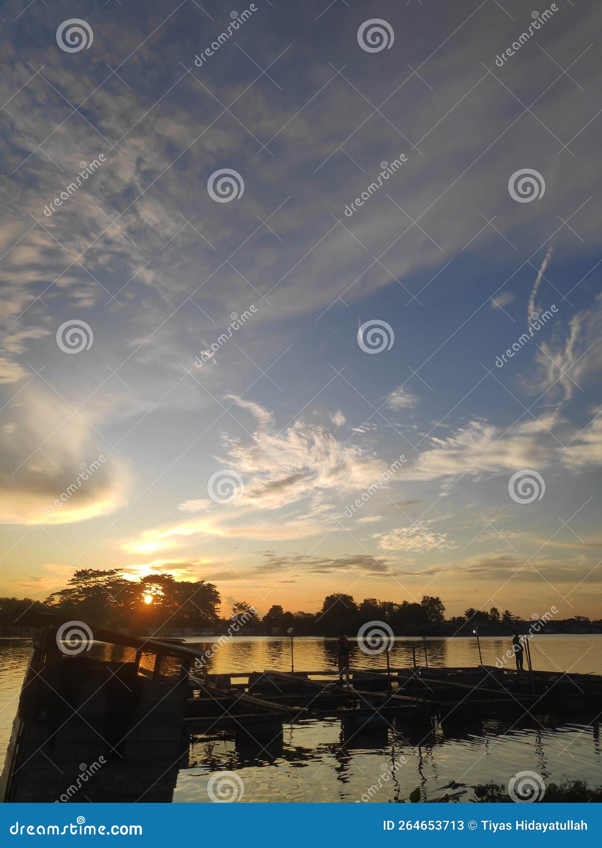 Beautiful Day in Afternoon Sunset Sun Stock Image - Image of lighting ...