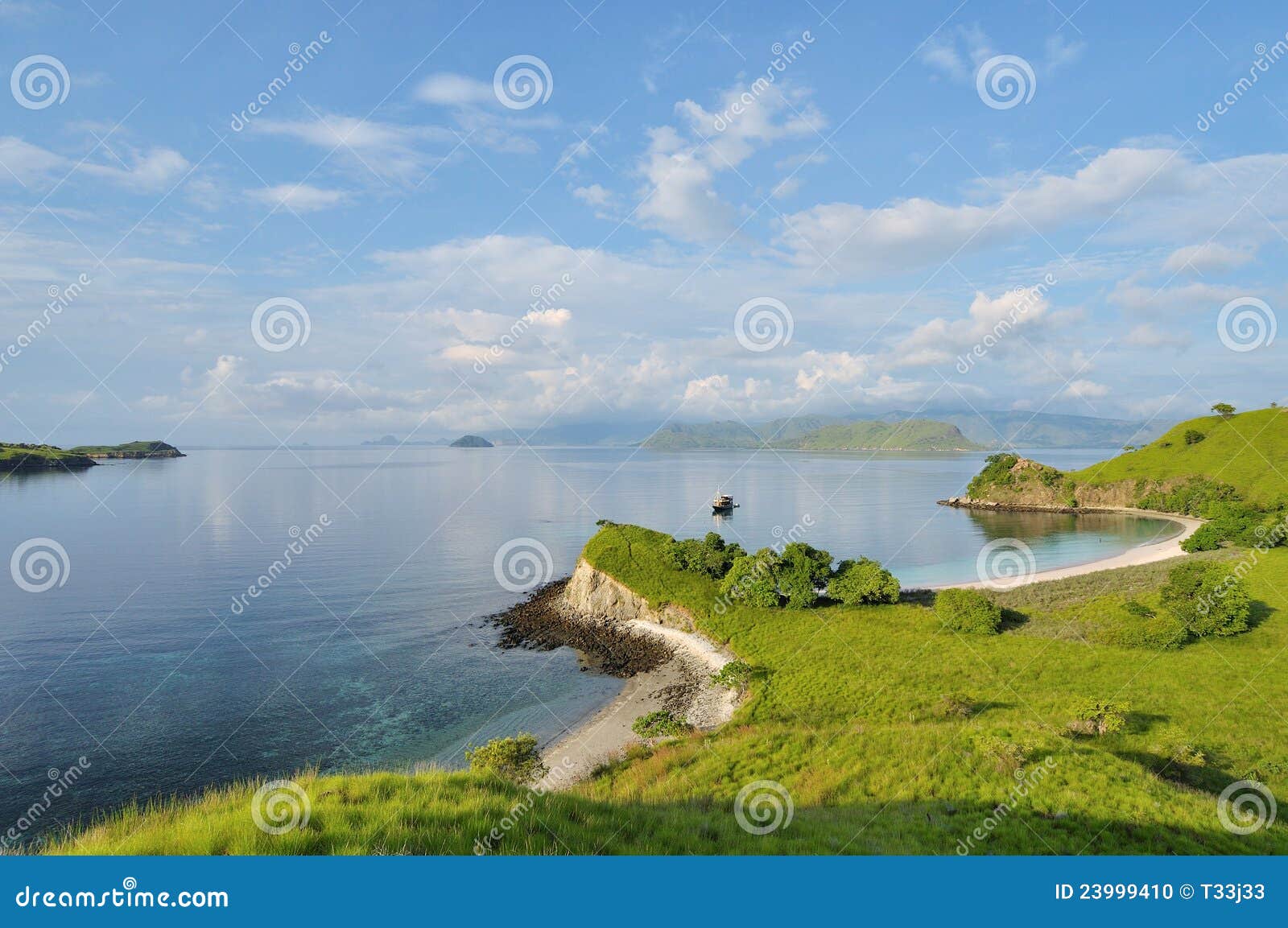 Beautiful Day at Pink Island Stock Photo - Image of nikkor, komodo ...