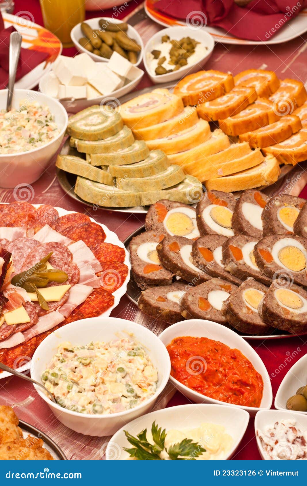 Beautiful decorated dinner stock photo. Image of holiday - 23323126
