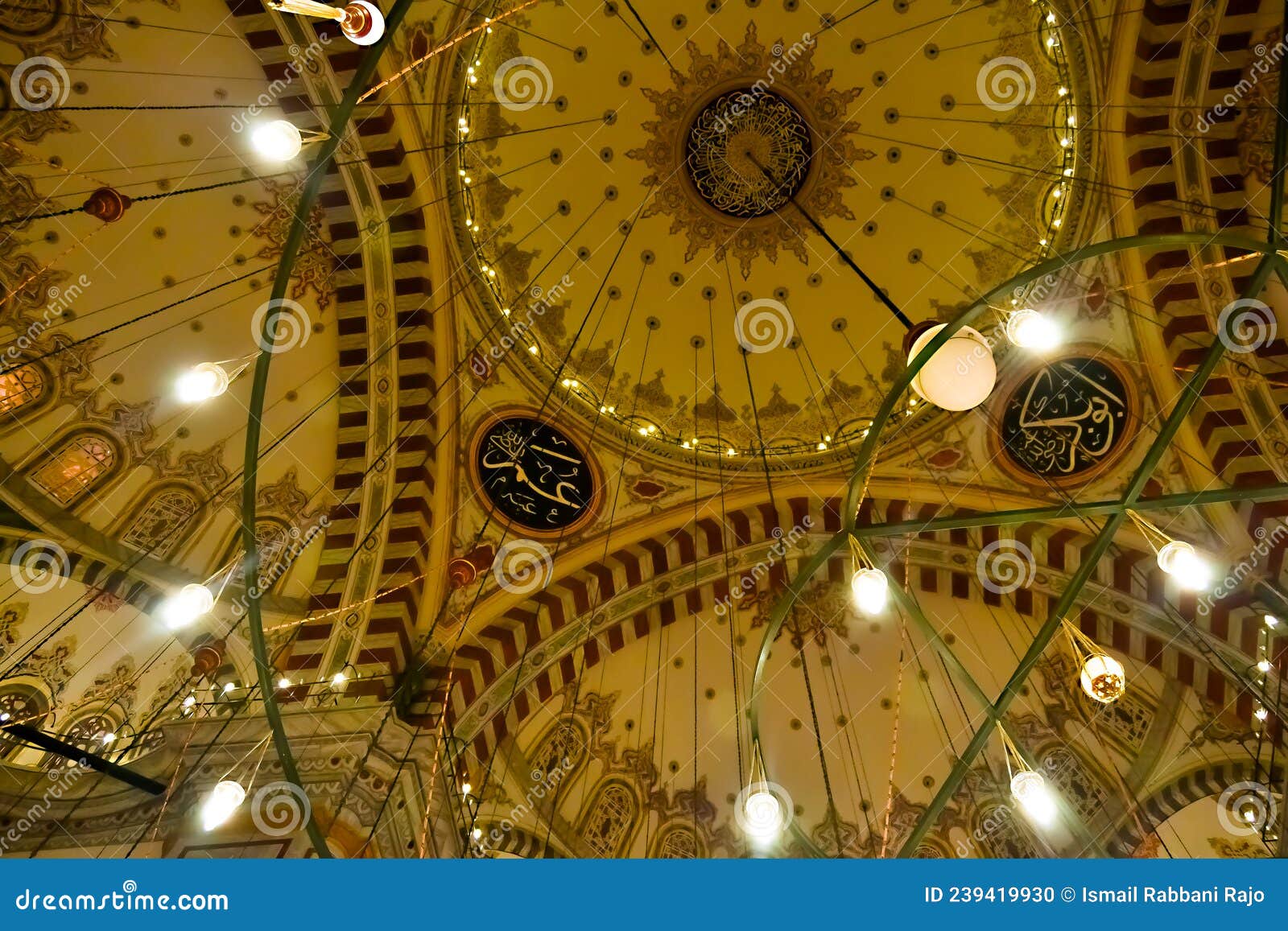 Beautiful Dome Interior Design of Turkish Mosque. Islamic and Middle ...