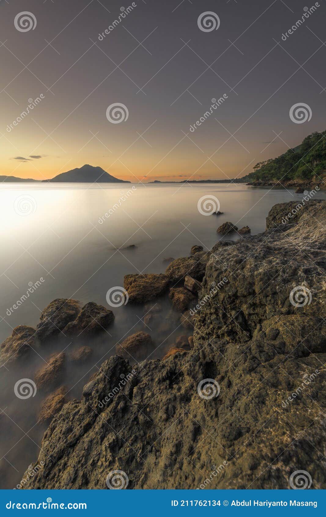 Beautiful Dusk among the Rocks Stock Photo - Image of horizon, beach ...