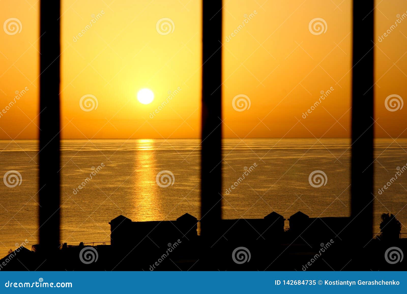 Beautiful Early Sunset on the Sea Background Stock Image - Image of ...