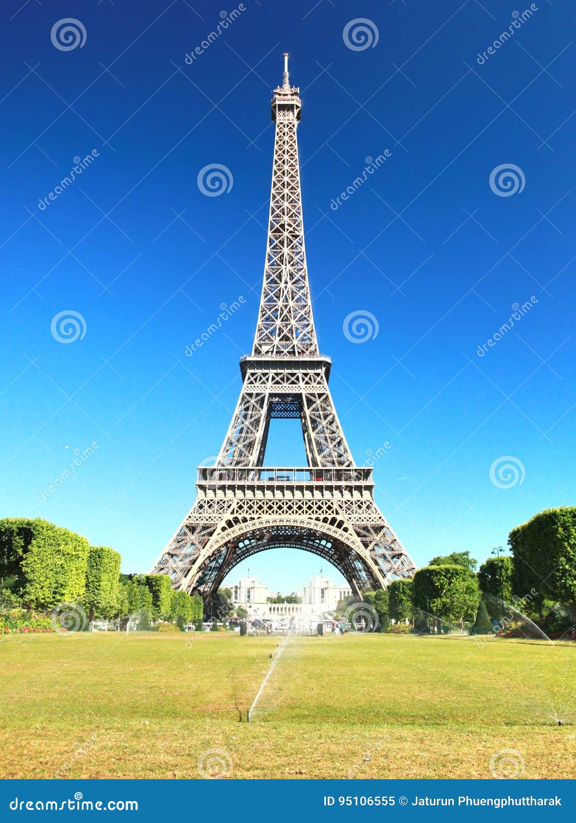 The Beautiful Eiffel Tower in Paris, France Stock Image - Image of ...
