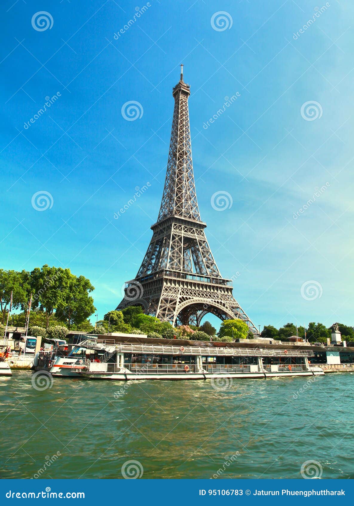 The Beautiful Eiffel Tower in Paris, France Editorial Stock Photo ...