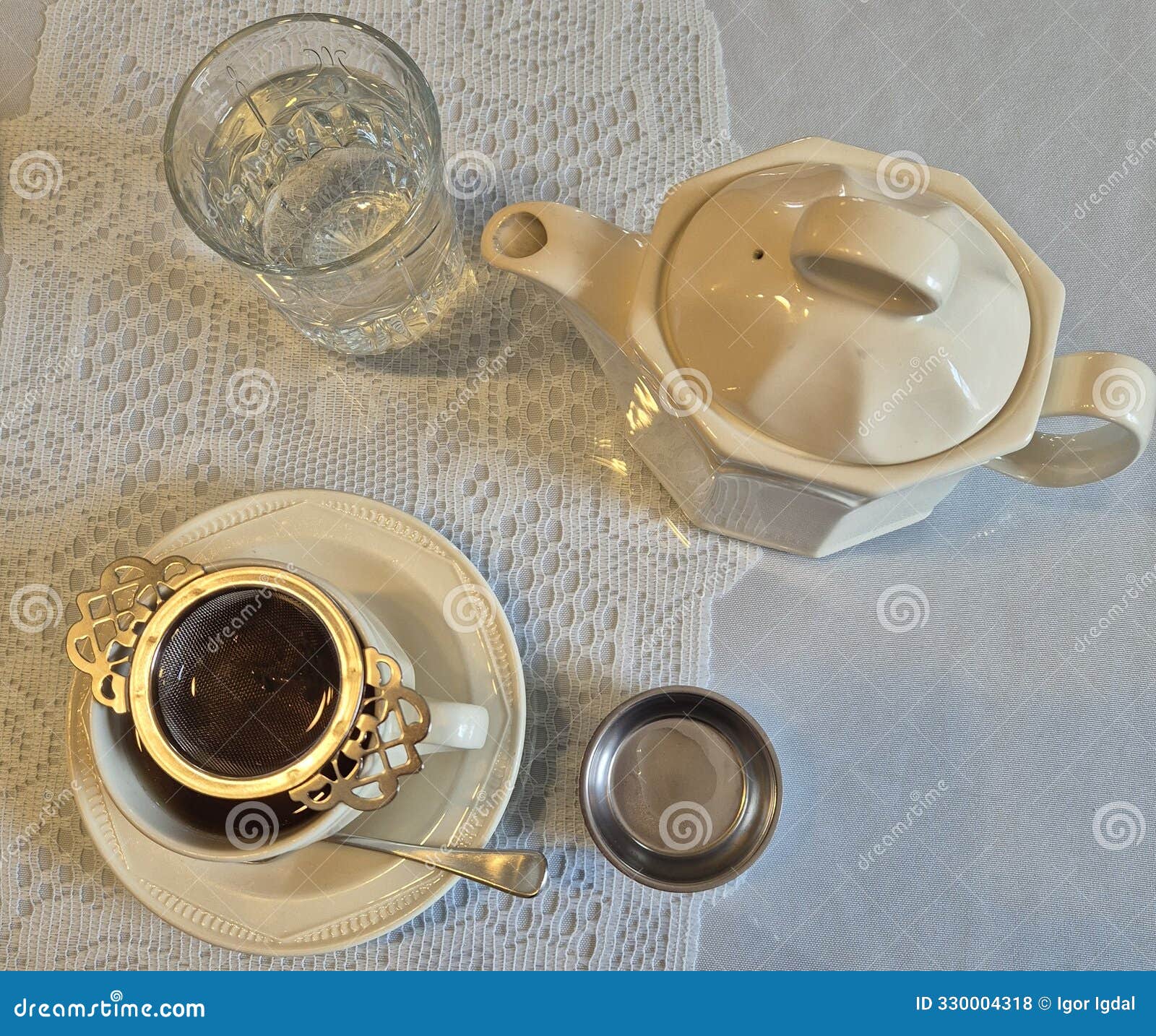 Beautiful Elegant Table Setting for 5 O Clock Tea Stock Photo - Image ...