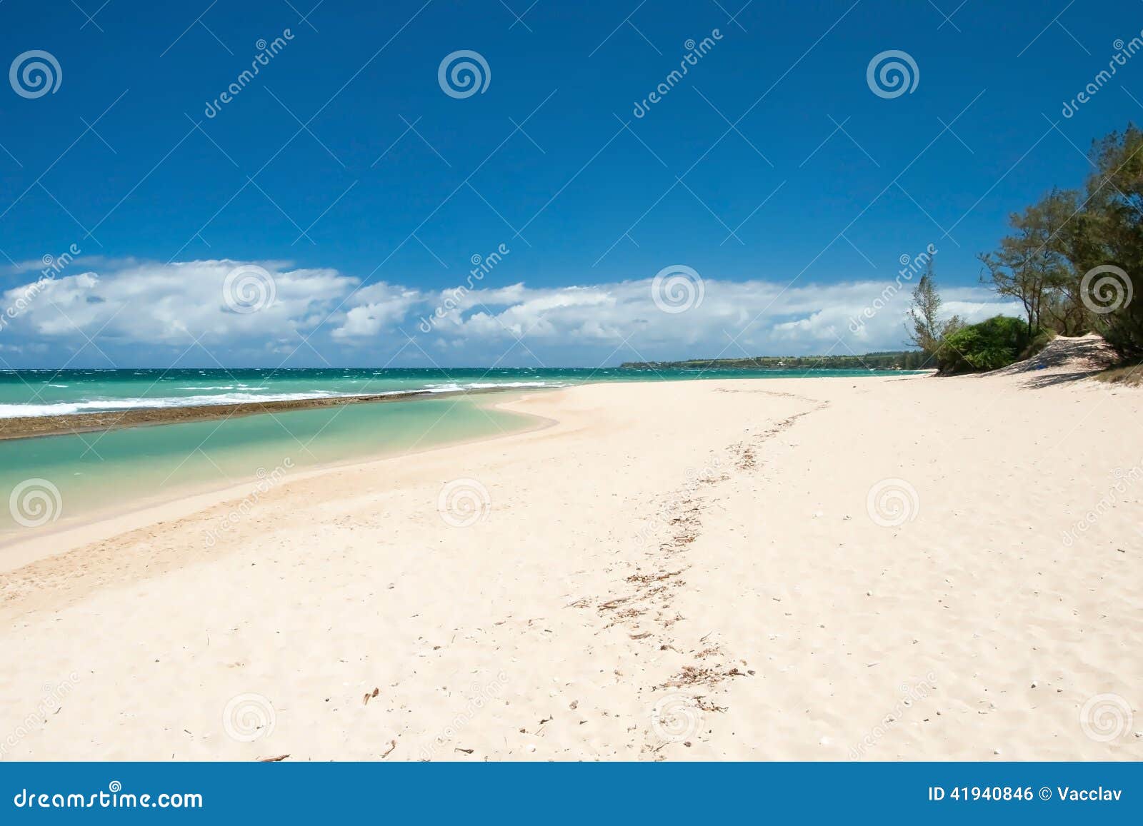 Beautiful Empty Beach on Hawaii Stock Photo - Image of peaceful ...