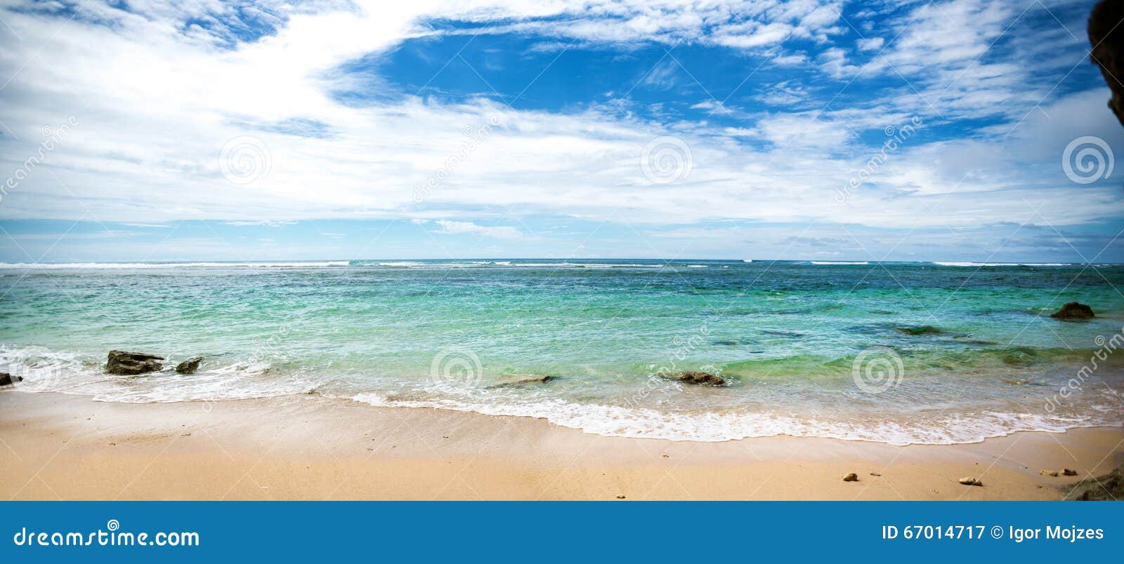 Beautiful empty beach stock image. Image of climate, freedom - 67014717
