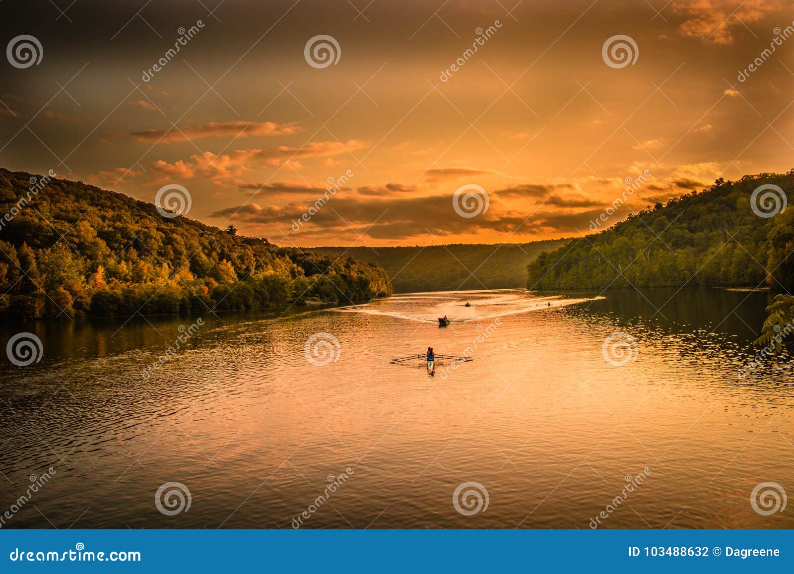 Rowing the River editorial photography. Image of landscape - 103488632
