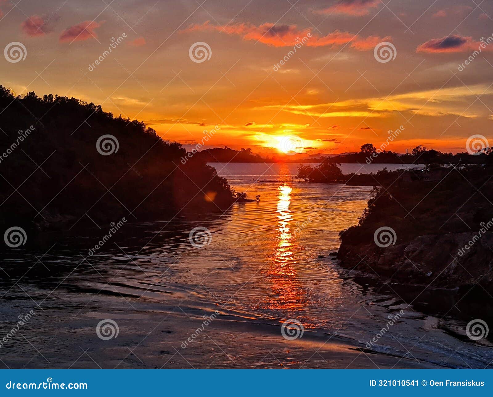 Beautiful Evening View at Sunset from the Barelang Bridge Stock Image ...