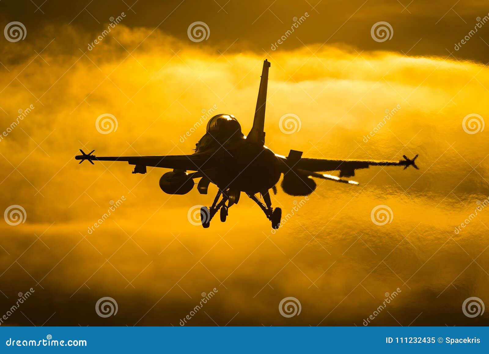 1,130 Fighter Jet Sunset Stock Photos - Free & Royalty-Free Stock ...