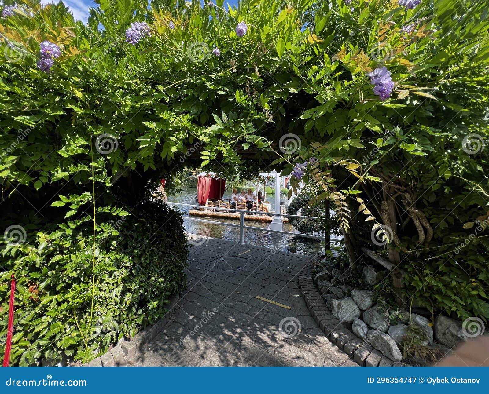 A Beautiful Floral Passage To the Water Stock Image - Image of ...