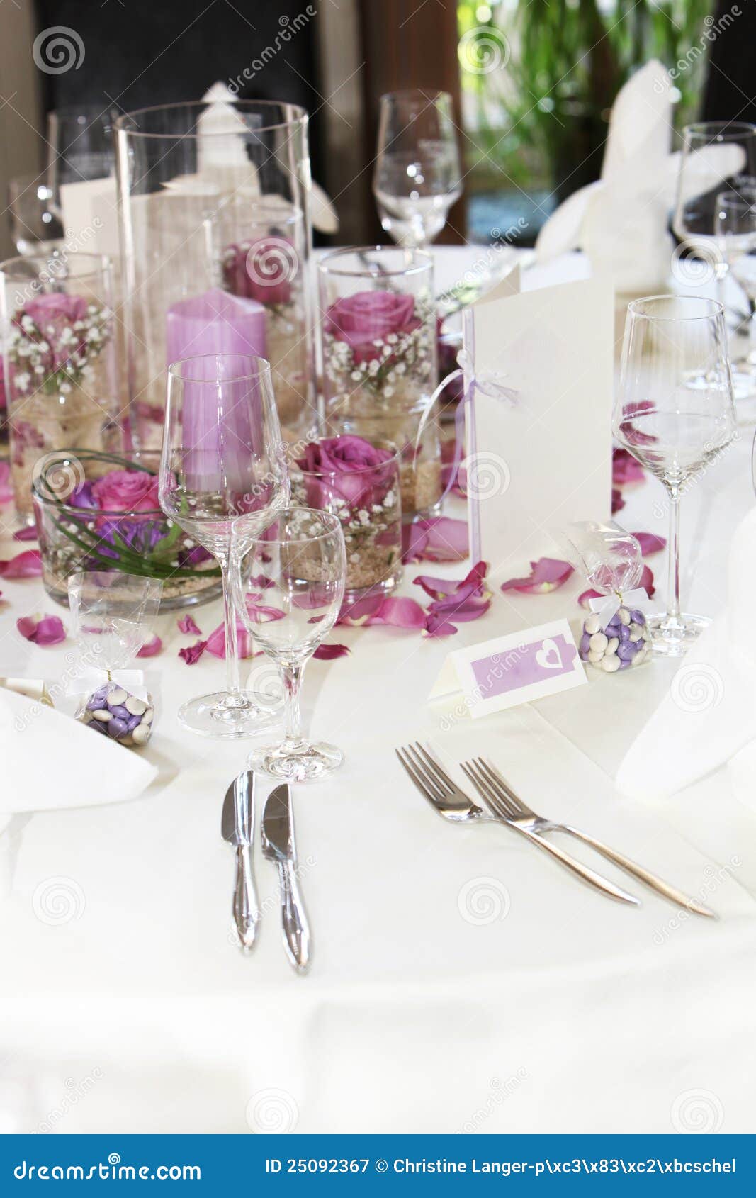 Beautiful Floral Table Centrepiece Stock Image - Image of elegant ...