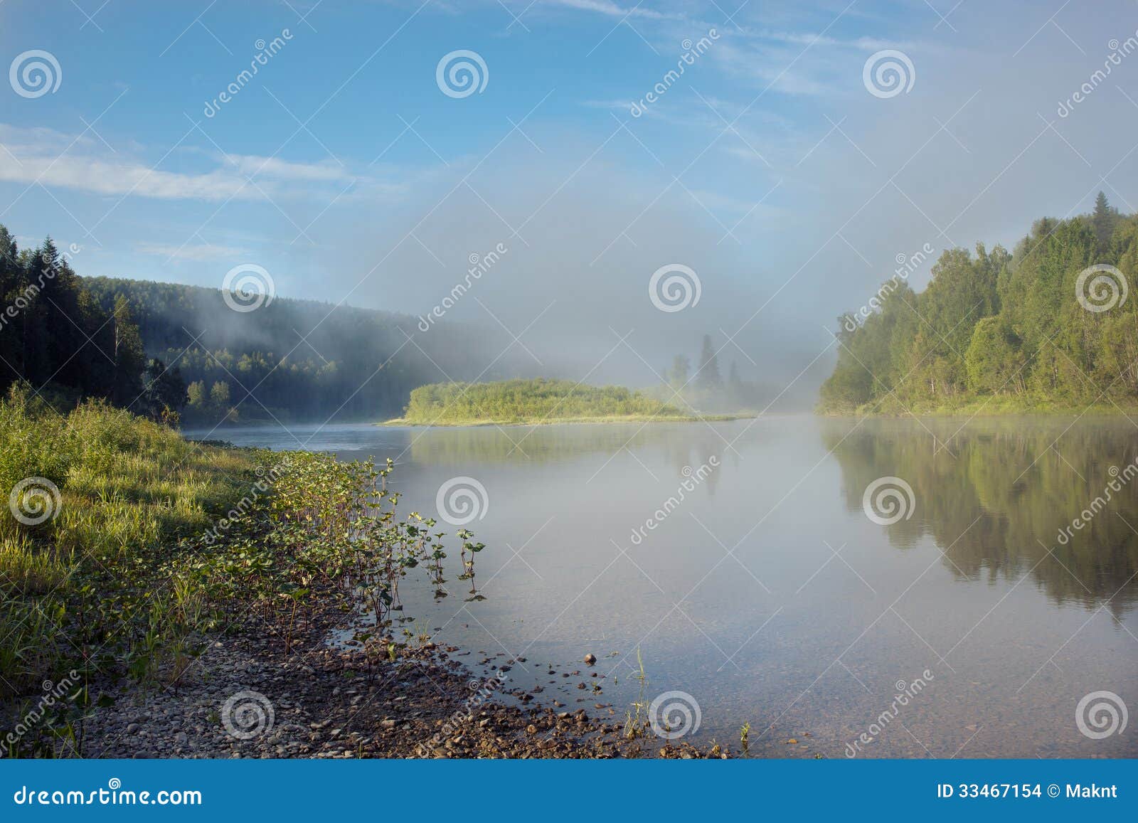Beautiful Fog on a River Photo Stock Photo - Image of stream, landscape ...