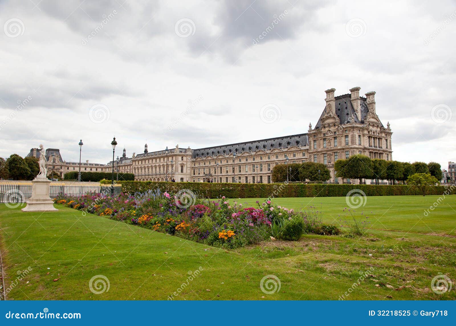 French Architecture Royalty-Free Stock Photography | CartoonDealer.com ...