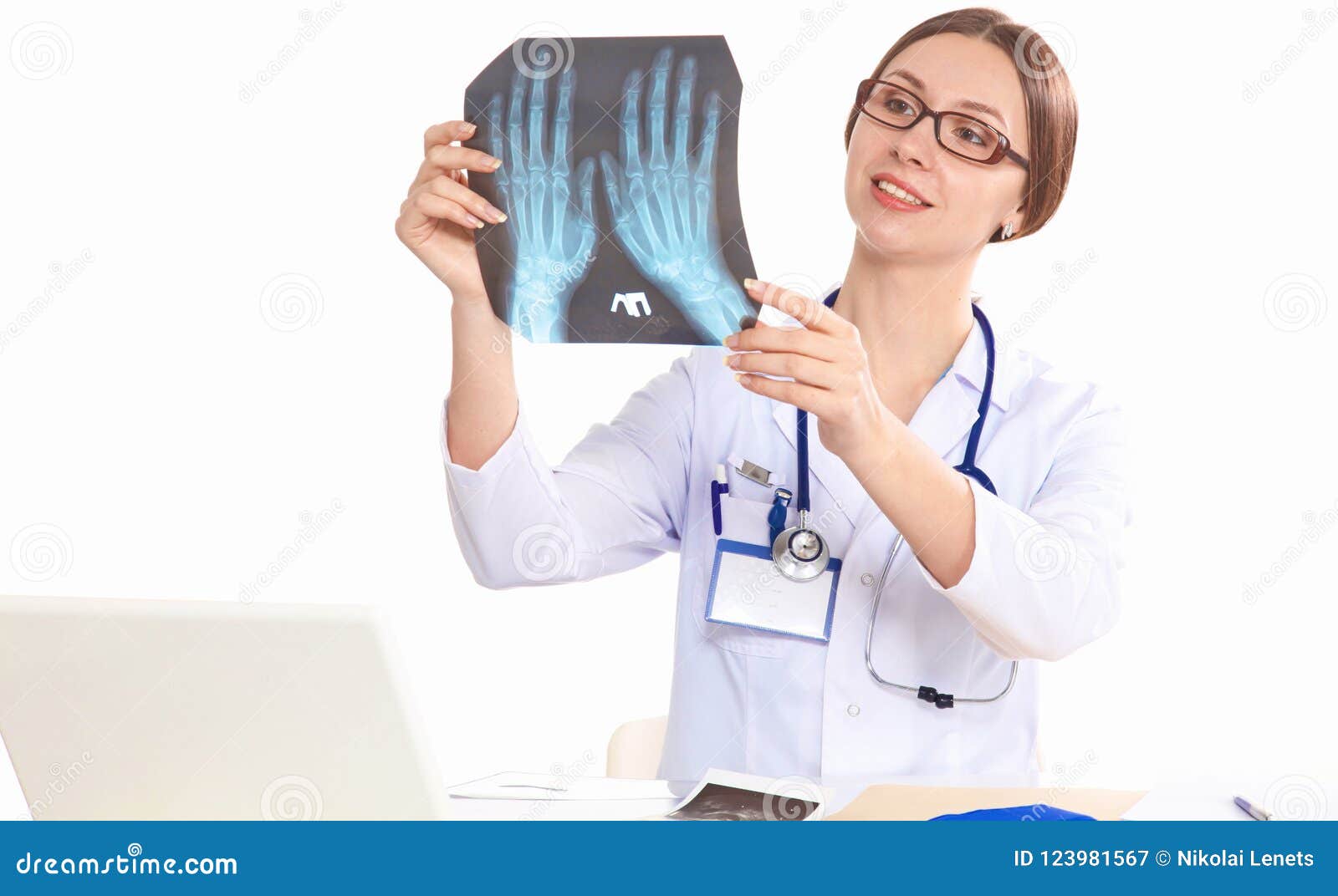 Beautiful General Practitioner is Working with Joy. she is Stan Stock ...