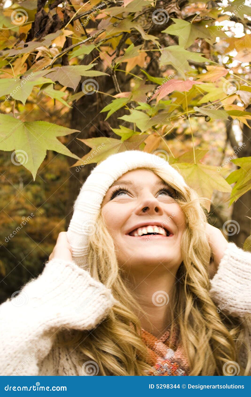 Beautiful Girl in the Autumn Fall Stock Photo - Image of folliage ...