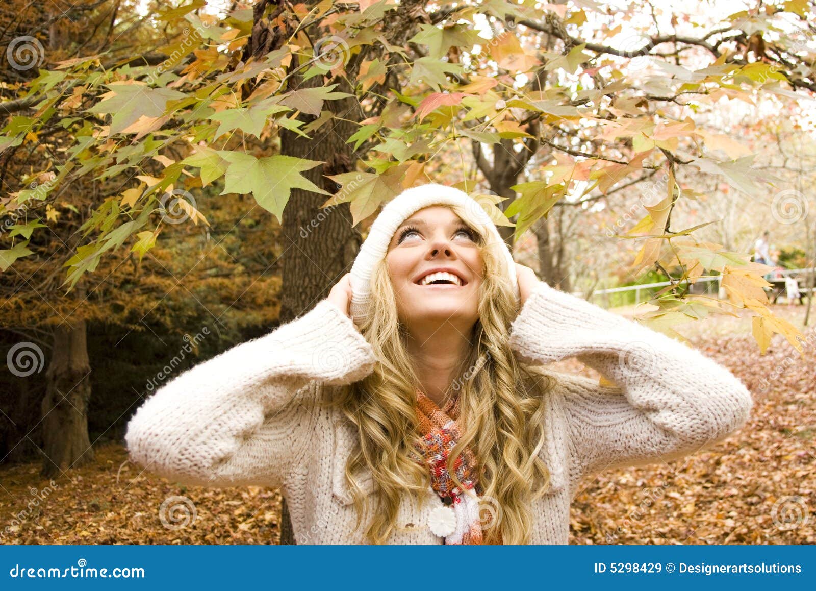 Beautiful Girl in the Autumn Fall Stock Image - Image of adorable ...