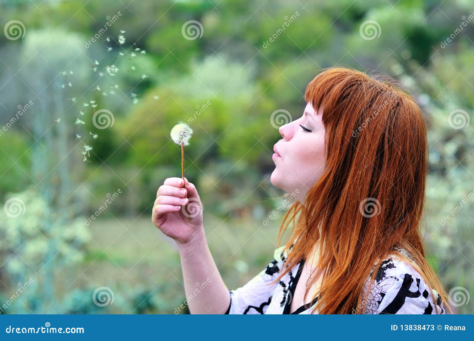 Beautiful Girl Blowing on Dandelion Stock Image - Image of park, green ...