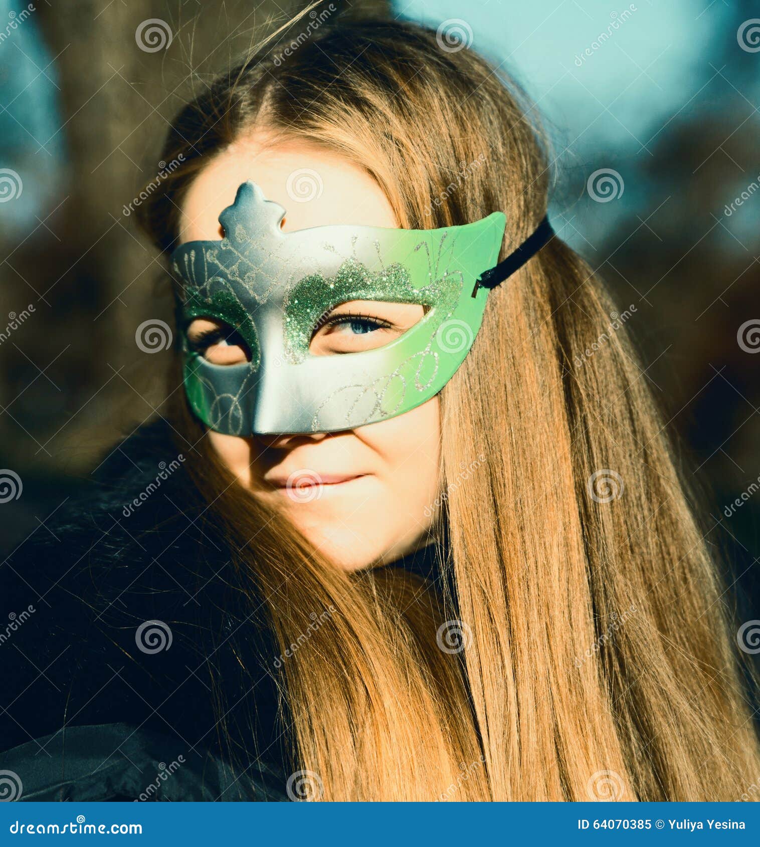 Beautiful Girl in Carnaval Mask Stock Image - Image of italy, costume ...