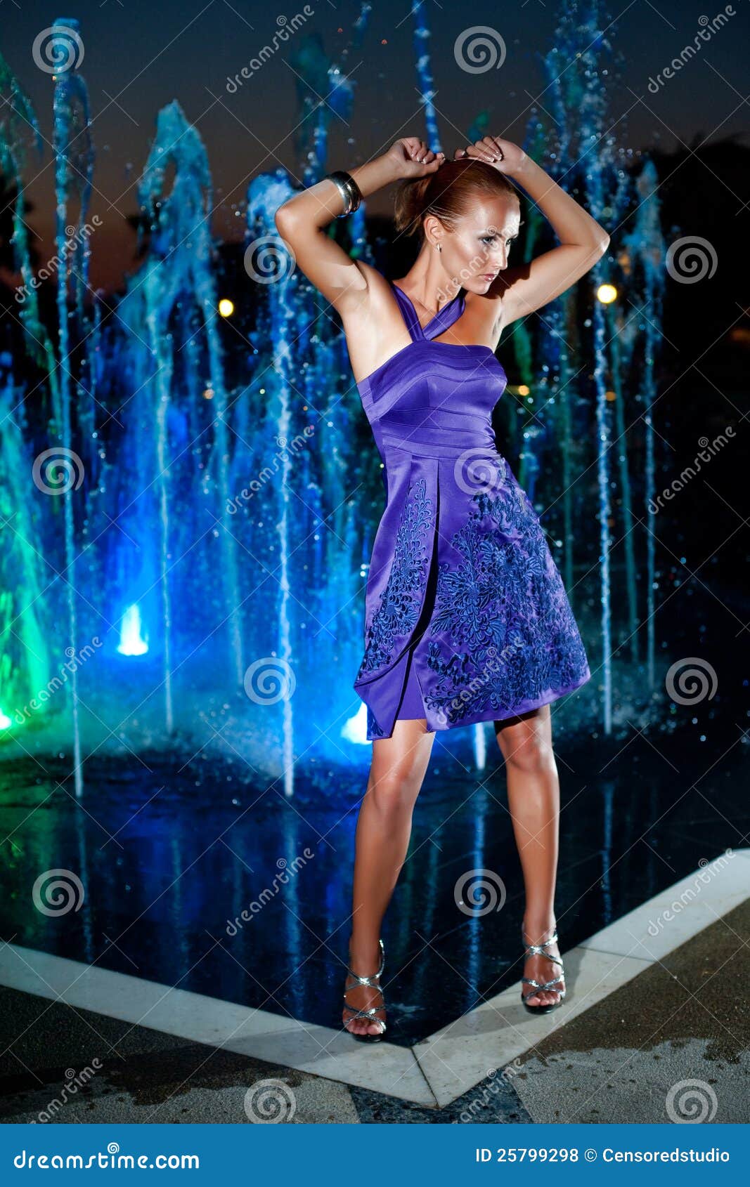 Beautiful Girl Dancing Royalty Free Stock Photos - Image: 25799298