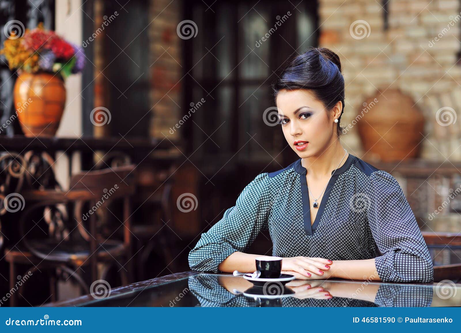 Beautiful Girl Drinking Tea or Coffee in Cafe Stock Photo - Image of ...