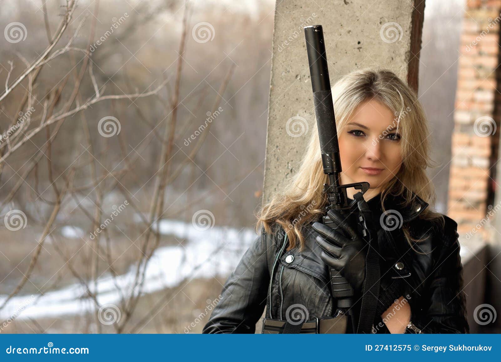 Beautiful girl with a gun stock image. Image of criminal - 27412575