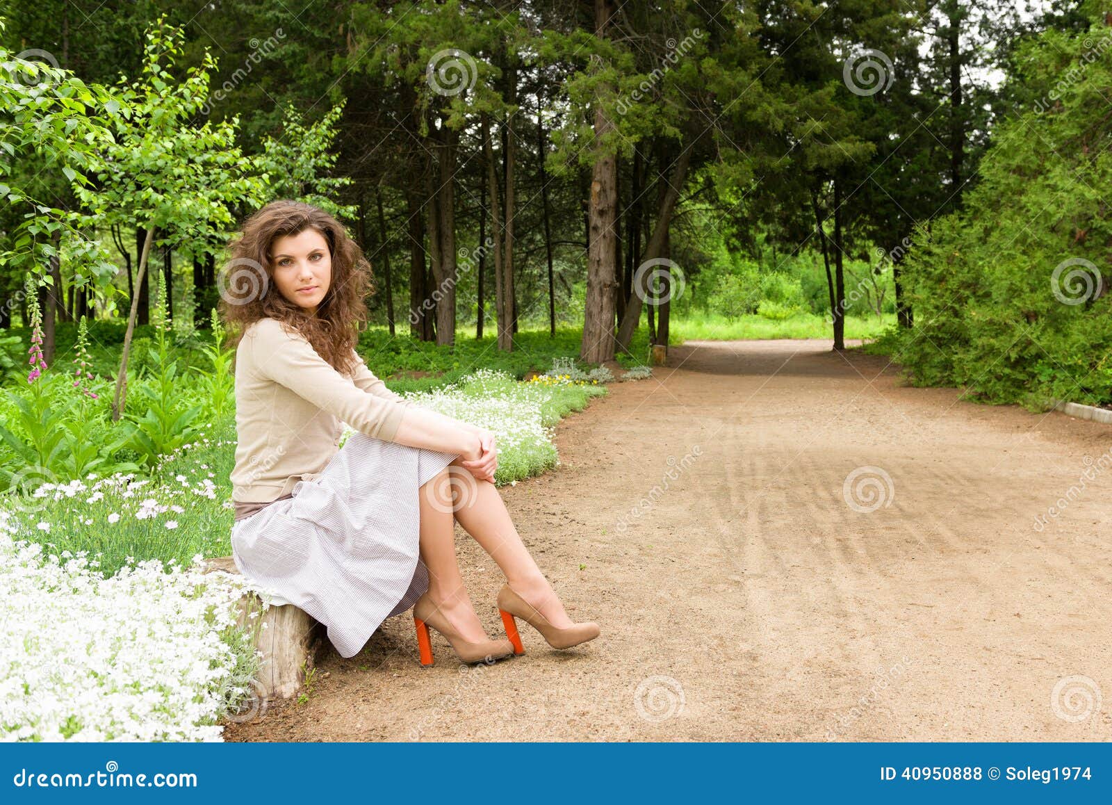 Beautiful girl in park stock photo. Image of beauty, path - 40950888
