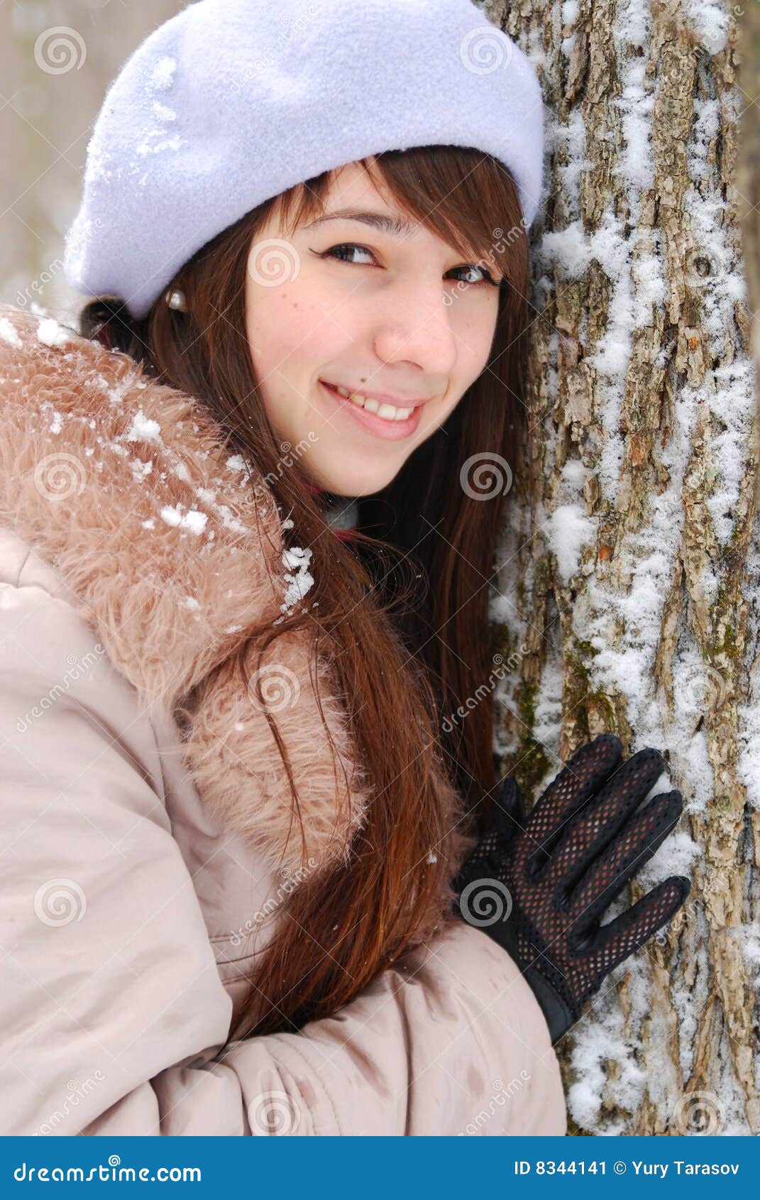Beautiful girl in a tree stock image. Image of eyes, girl - 8344141
