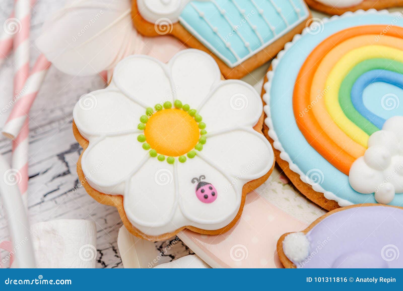 Beautiful Glazed Easter Cookies Stock Photo - Image of baking, decor ...
