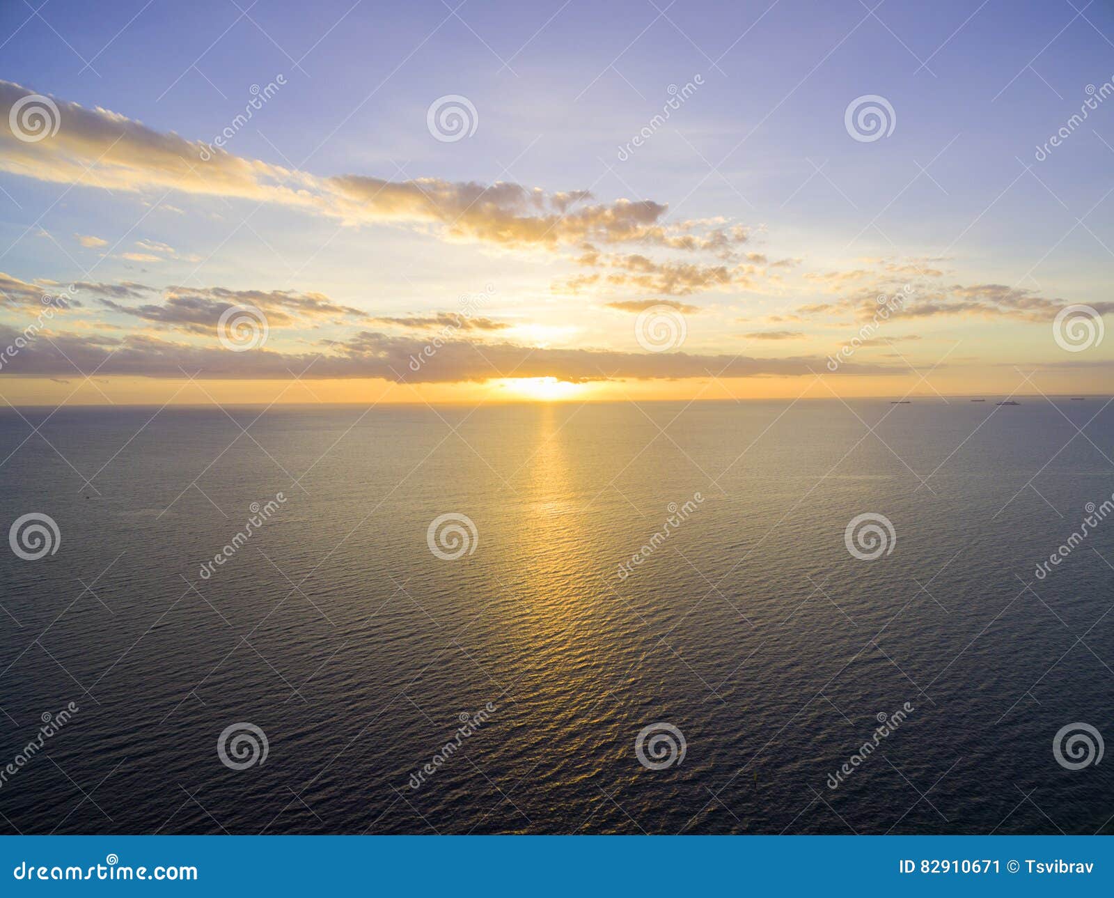 Beautiful Glowing Sunset Over Still Waters. Stock Image - Image of ...