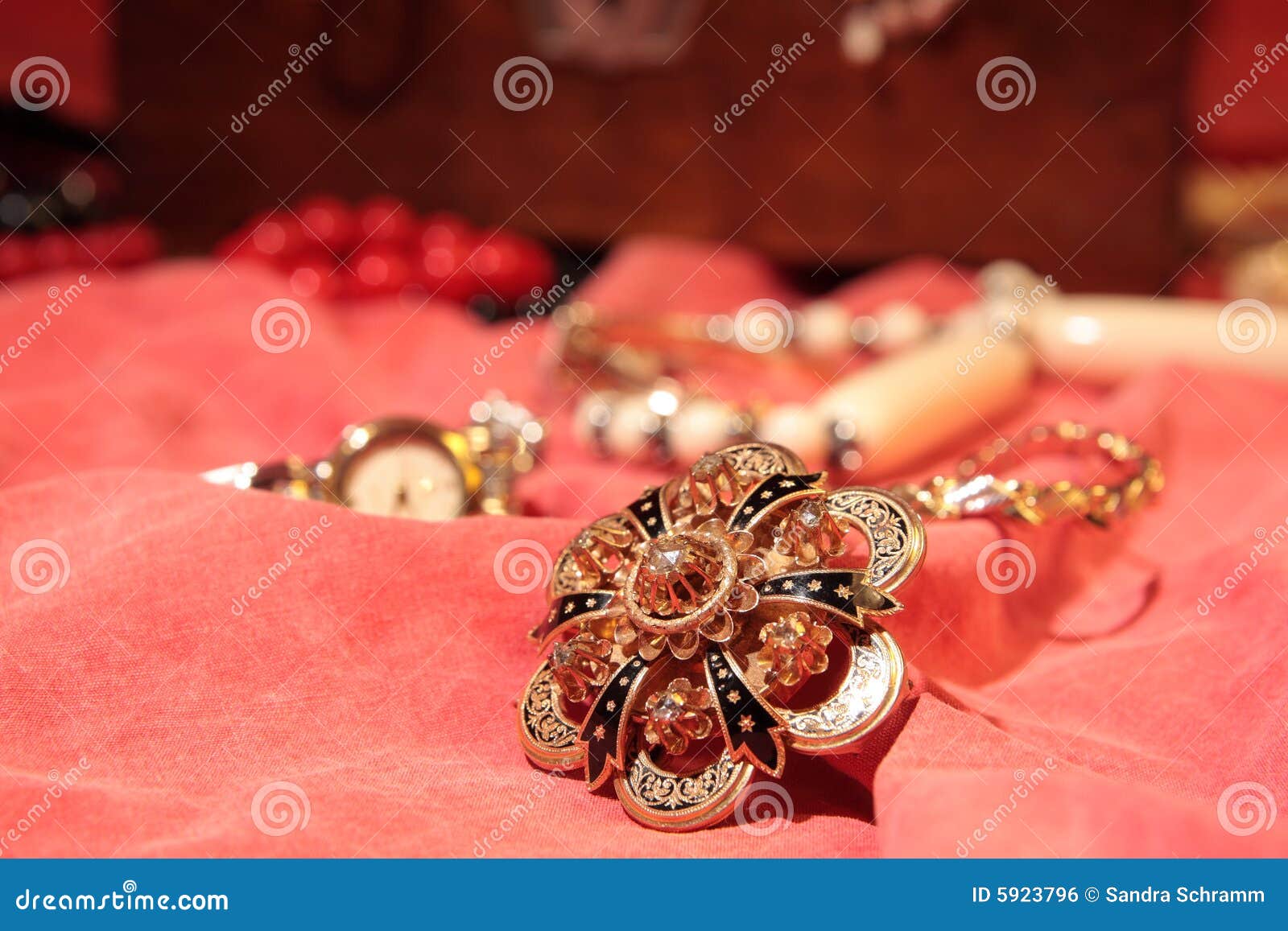 8,295 Beautiful Golden Objects Stock Photos - Free & Royalty-Free Stock ...