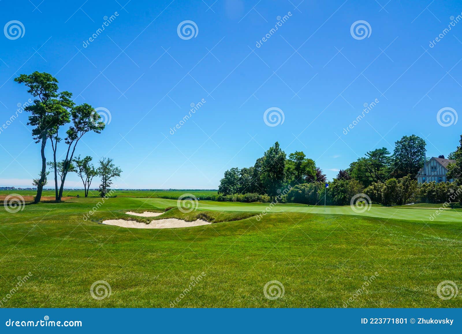 Beautiful Golf Course during Summer Stock Image - Image of hole, campo ...