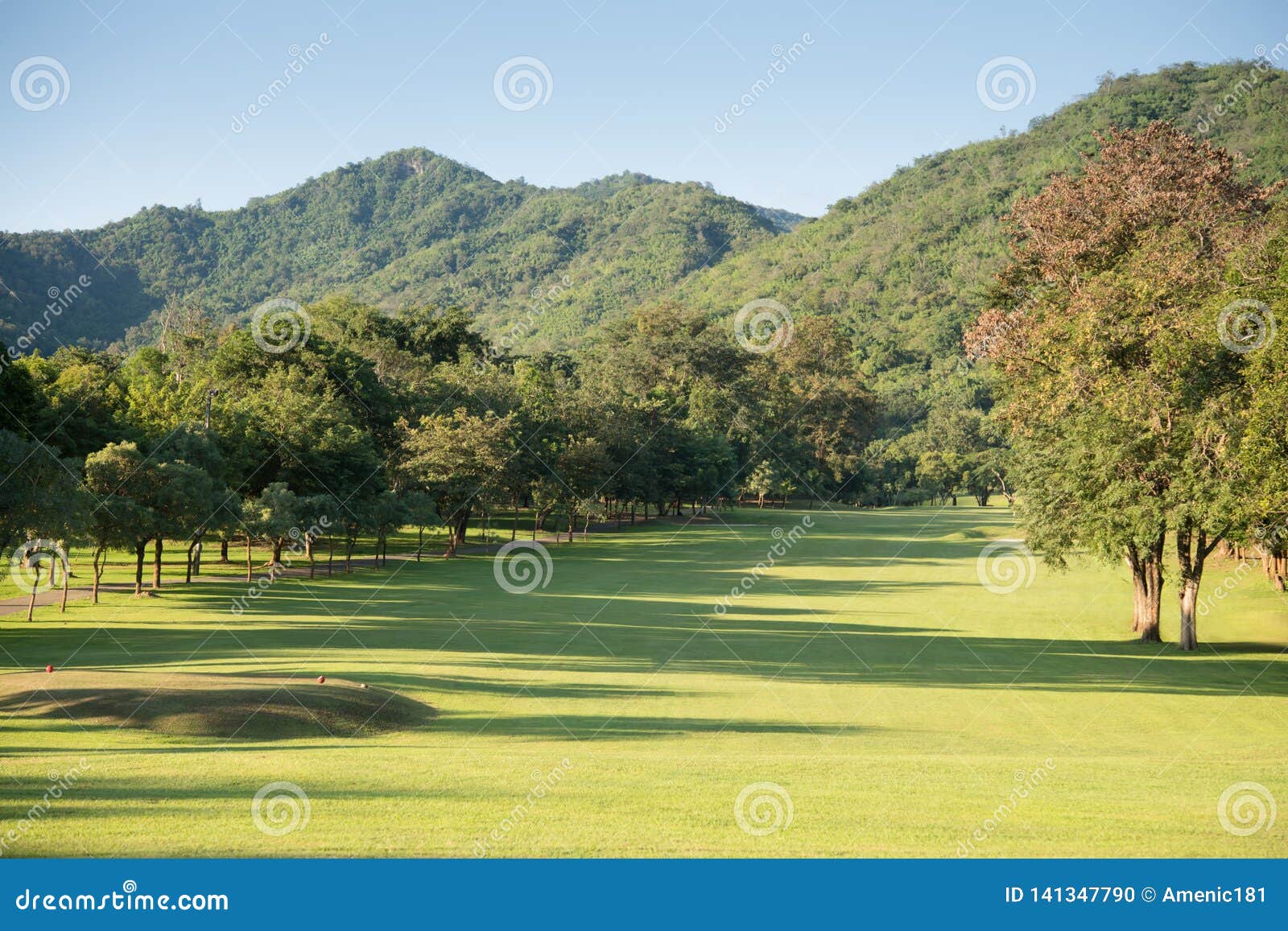 A Beautiful Golf Course in the Sunny Day Stock Photo - Image of turf ...