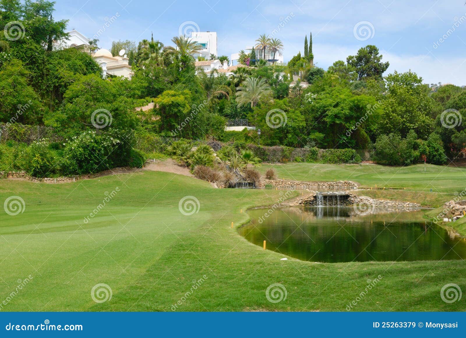 Beautiful golf hole stock image. Image of beautiful, fairway - 25263379