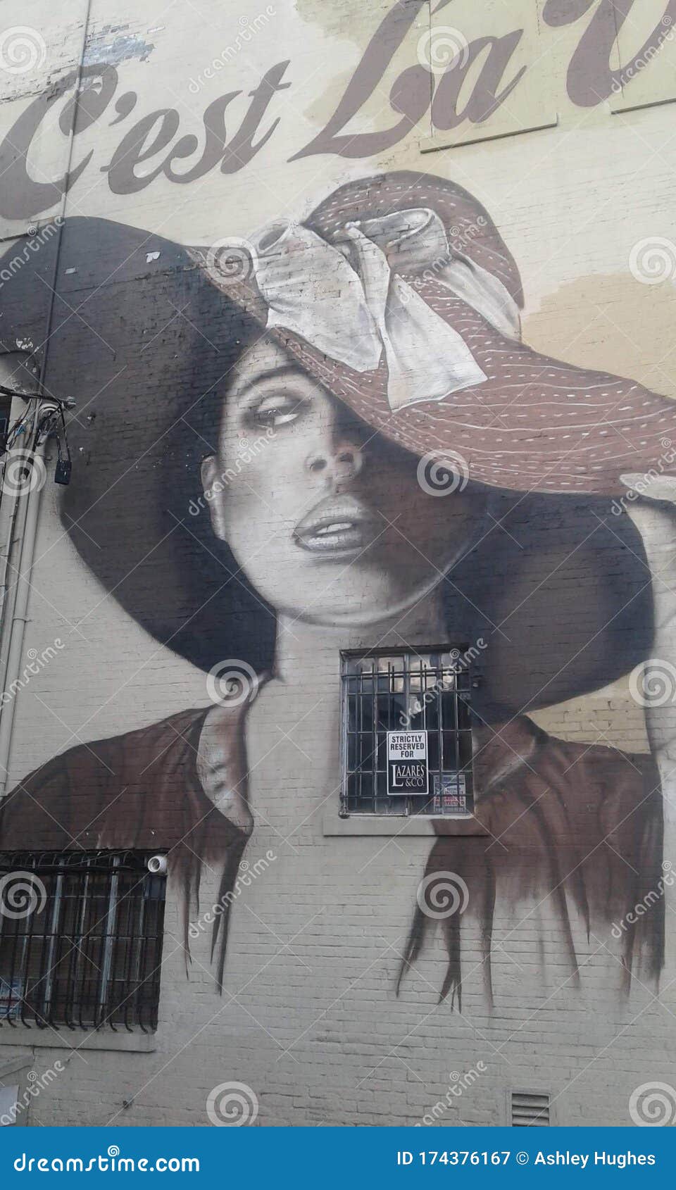 Beautiful Graffiti Art Of The Artists Dario Silva And Sergio On The Old ...